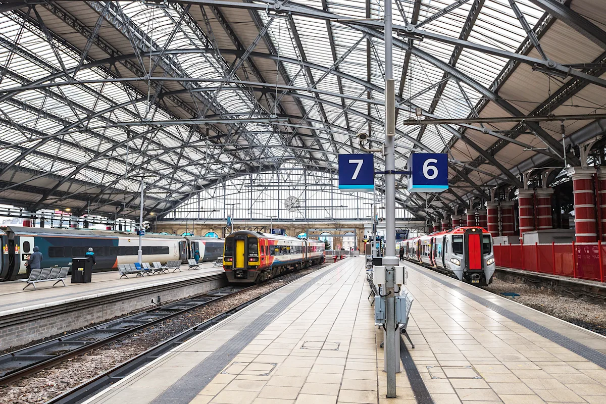 Changing Trains | National Rail