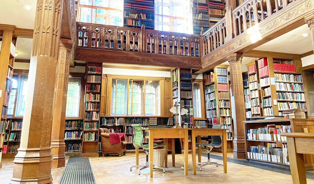 7 of the best libraries in Britain you need to visit | National Rail